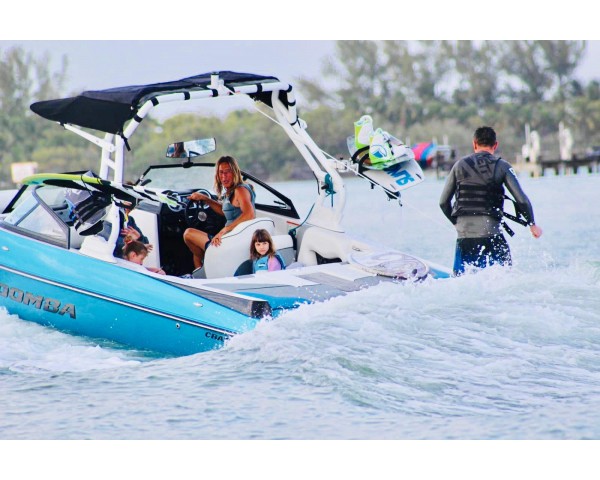 Water Sports Boat Adventure – Miami Tours and Water Adventures