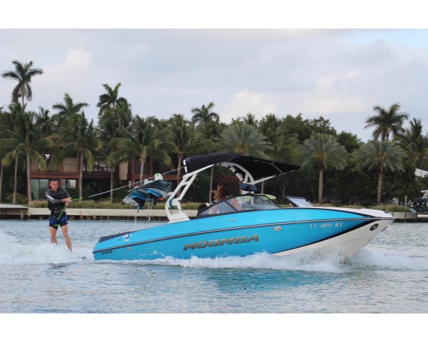 Water Sports Boat Adventure – Miami Tours and Water Adventures