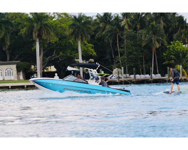 Water Sports Boat Adventure – Miami Tours and Water Adventures